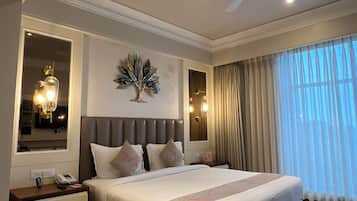 Quarto Premium | 1 quarto, minibar, cofre no quarto, secretária