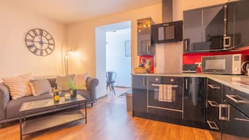 Quarto Duplo Básico | Sala de estar