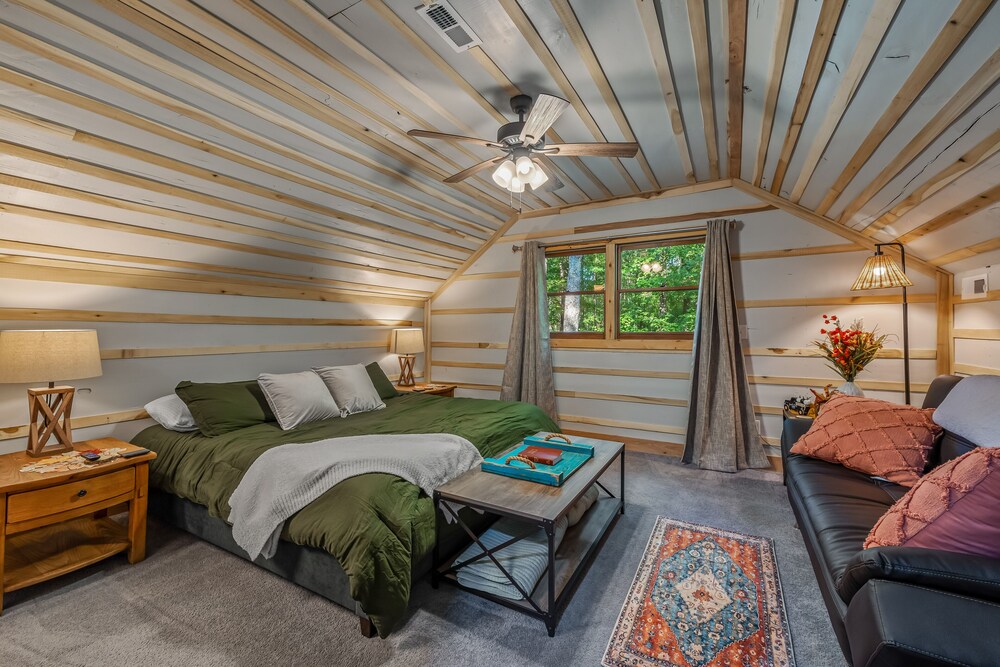HIKING; DeSoto Falls; Mentone; Lookout Mtn; Hot tub,fire-pit. - DeKalb ...