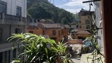 Quarto Triplo Familiar | Vista para a cidade