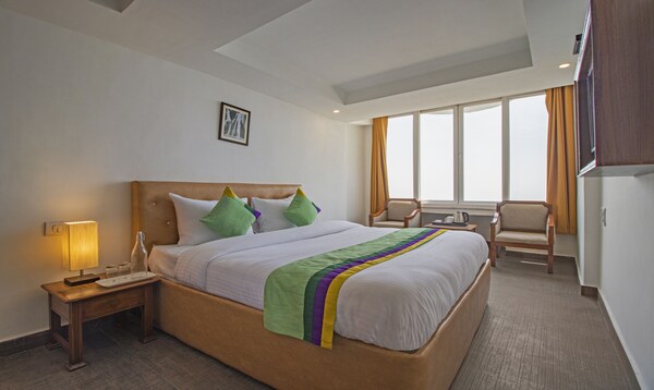 Treebo Raj Mall Road - Masuri