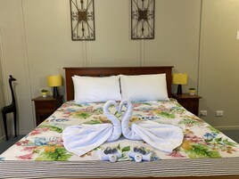 Quarto Duplo Deluxe | Com decoração personalizada, com mobília individualizada 