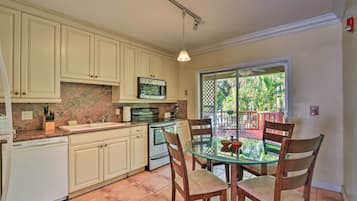 Casa (4 Bedrooms) | Parte interna