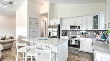 Casa (2 Bedrooms) | Interior