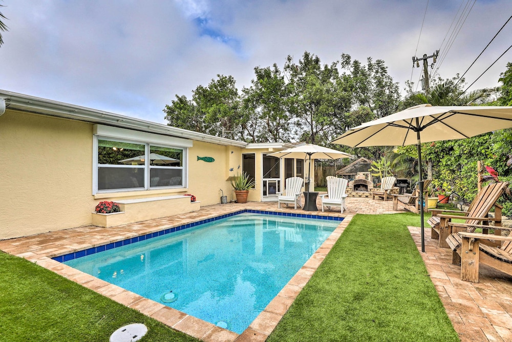 Bradenton Home W/ Beautiful Yard: 4 Mi To Downtown - Anna Maria Island, FL