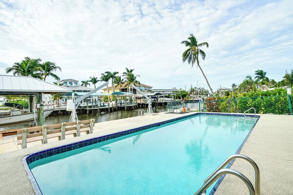 Private Pool & Deck: Canalfront St James City Home - Sanibel Island, FL