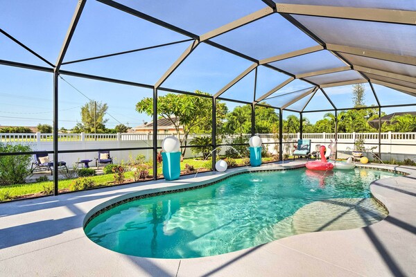 Chic Cape Coral Oasis W/ Pool: 5 Mi To Beach! - Sanibel Island, FL