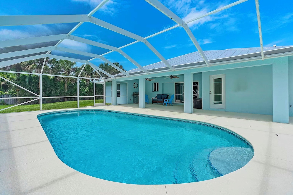 Private Pool & Steps To Ocean: Island Beach House! - Fort Pierce, FL