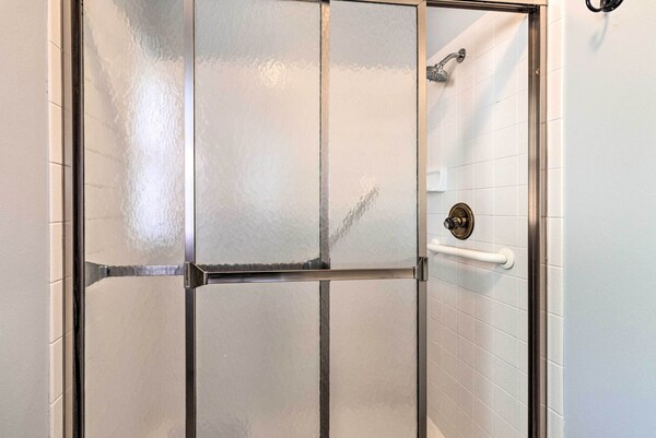 Inviting Lady Lake House: In The Village! - The Villages, FL