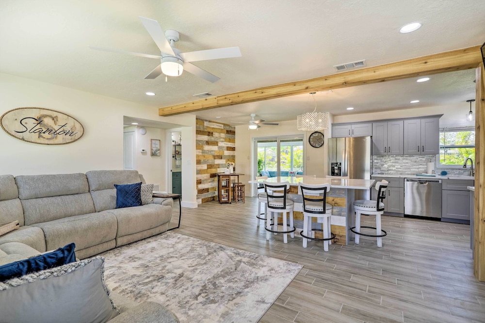 Merritt Island Home W/ Spa - 8 Mi To Cocoa Beach! - Cocoa, FL