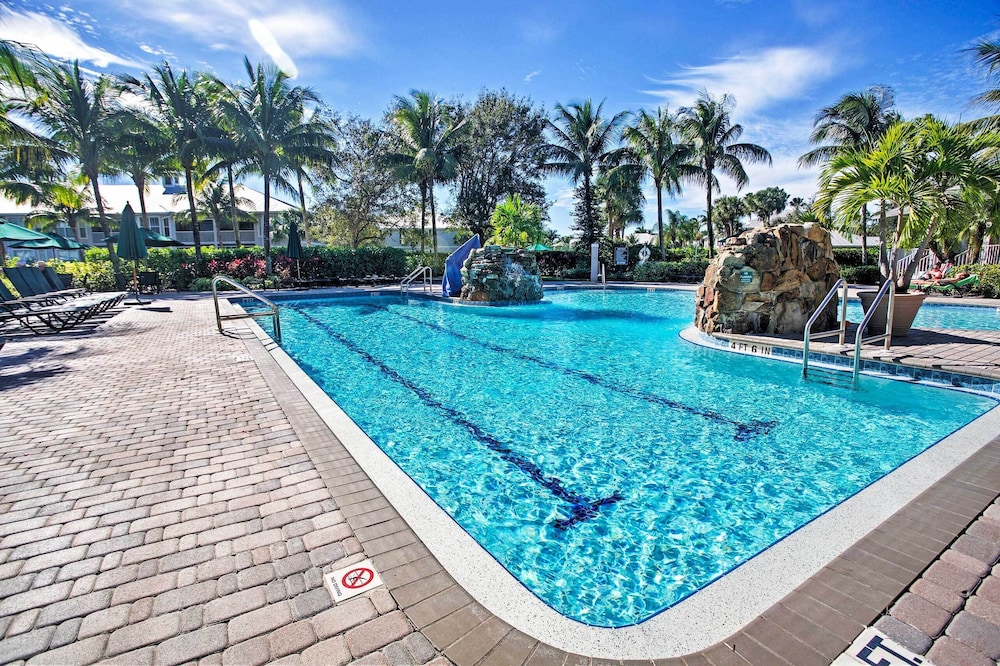 Naples Condo W/ Golf View & Resort-style Amenities - Naples, FL