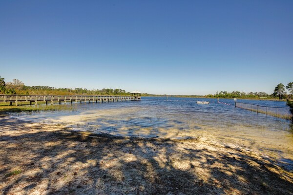 Peaceful Pomona Park Home: 1 Mi To Lake Broward! - Crescent City, FL