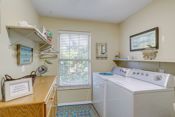 3 Mi To Beach: Prime Largo Home W/ Pool! - Largo, FL