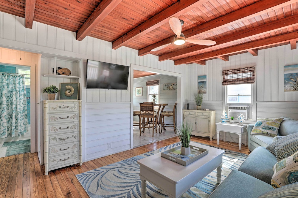 Siesta Key Village Home < Half Mi To Beach! - Siesta Key, FL