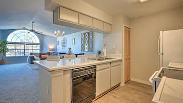 Villa (3 Bedrooms) | Interior