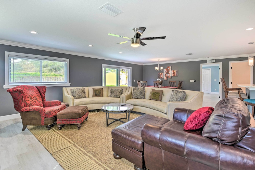 3 Mi To Dtwn Bradenton: Home W/ Yard! - Anna Maria Island, FL