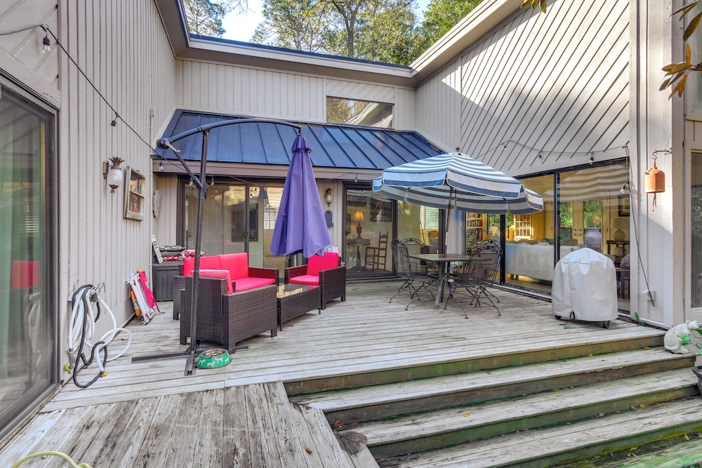 2 Mi To Beach: Hilton Head Home W/ Furnished Deck - Daufuskie Island, SC