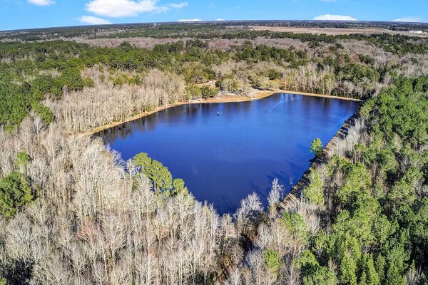 Charming Retreat On 20 Acres W/ Private Lake! - Colleton State Park, Walterboro