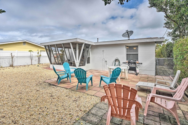 Ormond Beach Home W/ Screened Porch, Walk To Shore - Daytona Beach