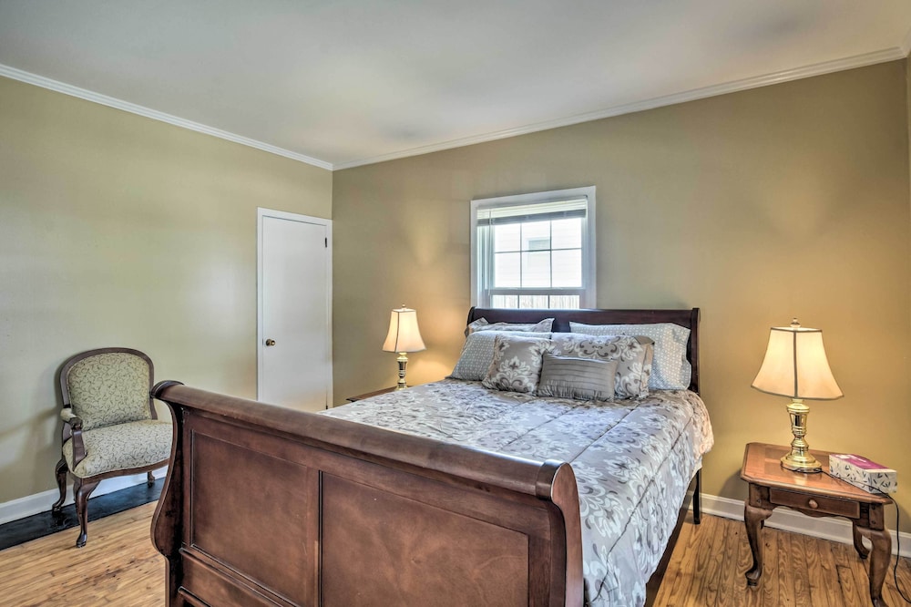 Cozy Greenville Bungalow ~ 2 Mi To Downtown! - Greenville, SC