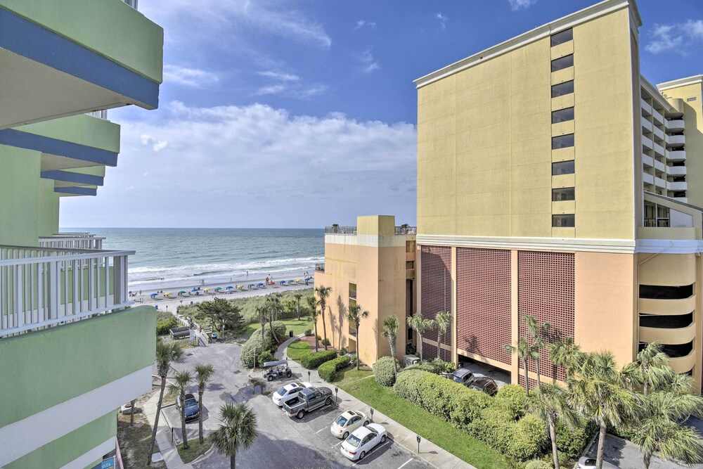Ocean Views & Resort Amenities: Myrtle Beach Condo - Myrtle Beach, SC