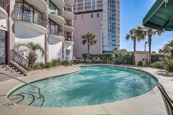 Oceanfront Resort-style Condo In Myrtle Beach! - Morobich, Myrtle Beach