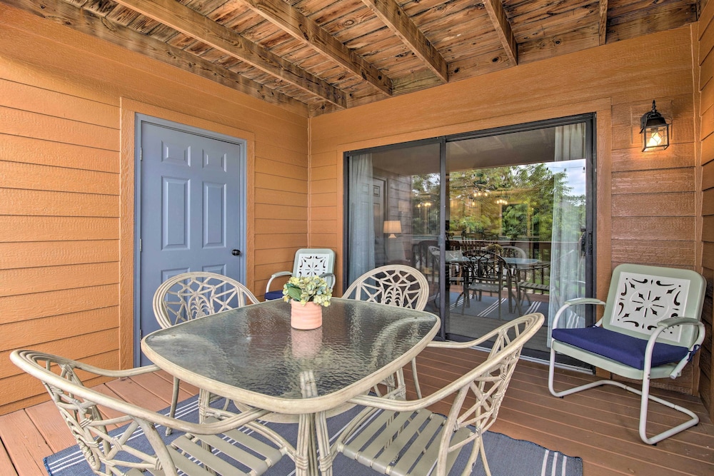 Branson Getaway W/ Balcony & Resort Amenities! - Branson, MO