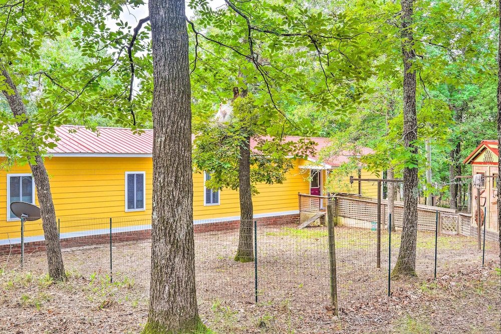 Cheery Swansea Home On Calmont Pond W/ Dock! - North, SC