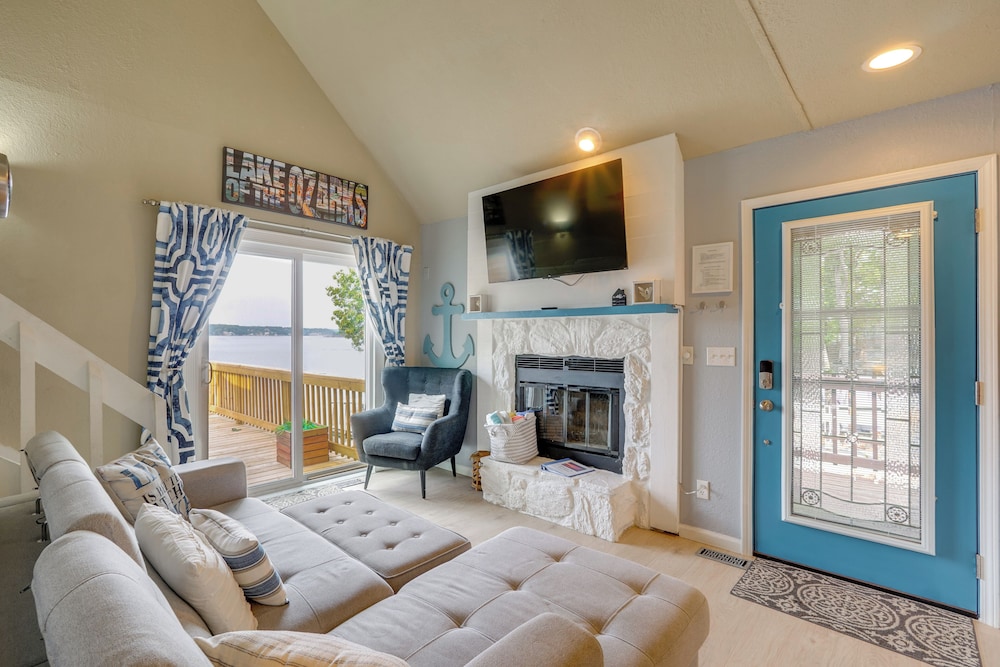 Lakefront Linn Creek Home: Family Friendly! - Lake Ozark, MO