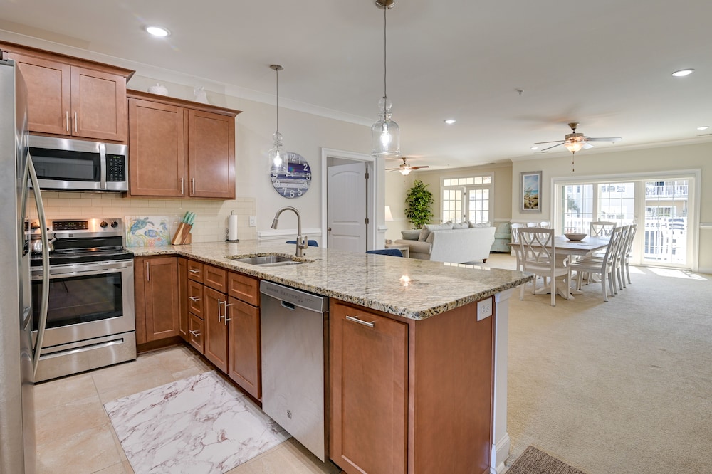 Murrells Inlet Golf Resort Condo: 1 Mile To Beach! - Garden City, SC