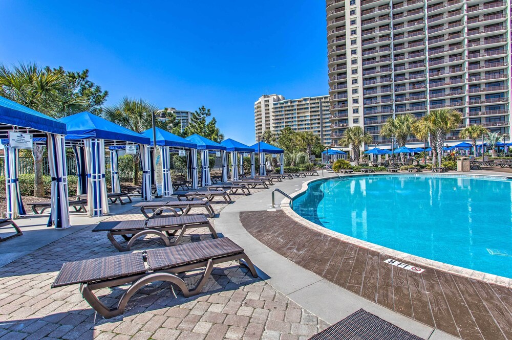 Upscale Resort Amenities: N Myrtle Beach Townhome! - North Myrtle Beach, SC