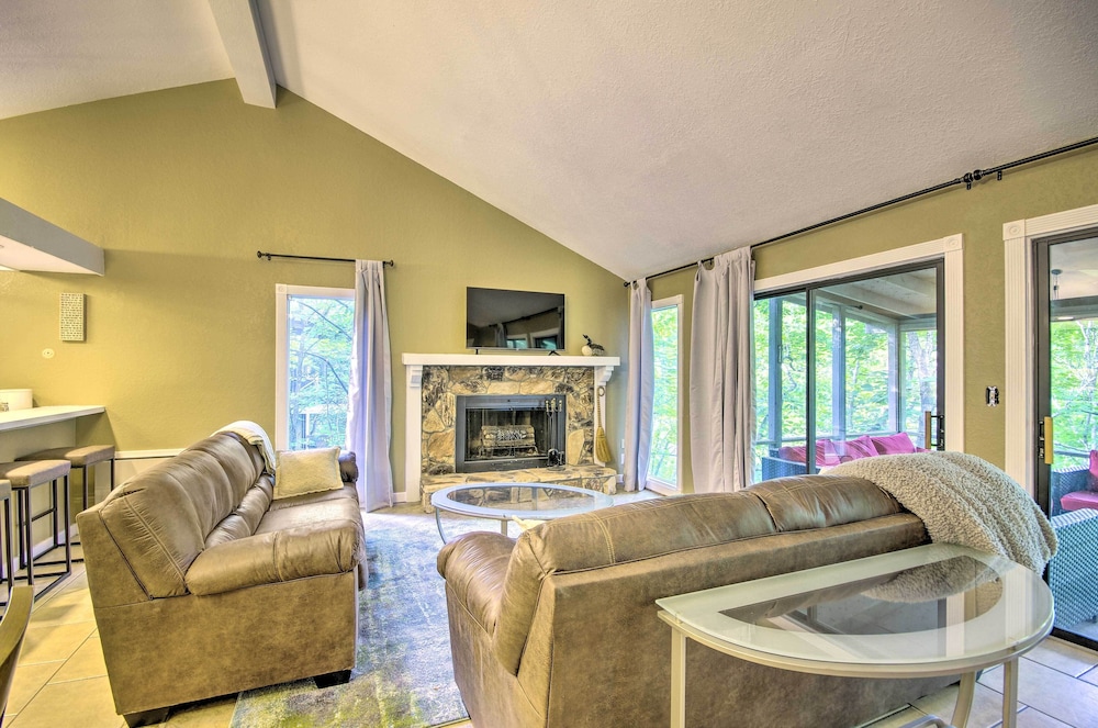 Margarita Resort Retreat In Osage Beach! - Lake Ozark, MO