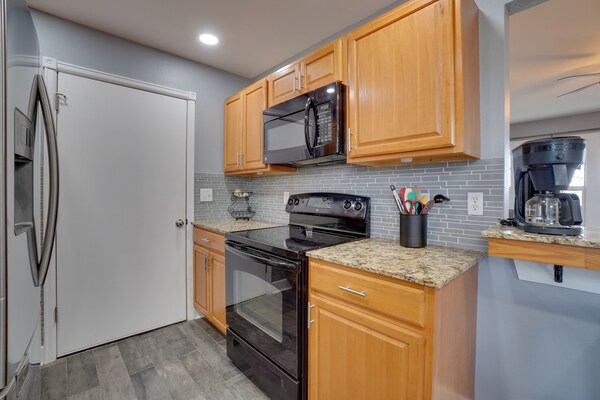 Table Rock Lake Home - Fire Pit & Lake Views! - Table Rock Lake