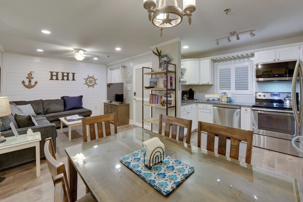 Walkable Hilton Head Island Condo W/ Resort Perks - Hilton Head Island, SC