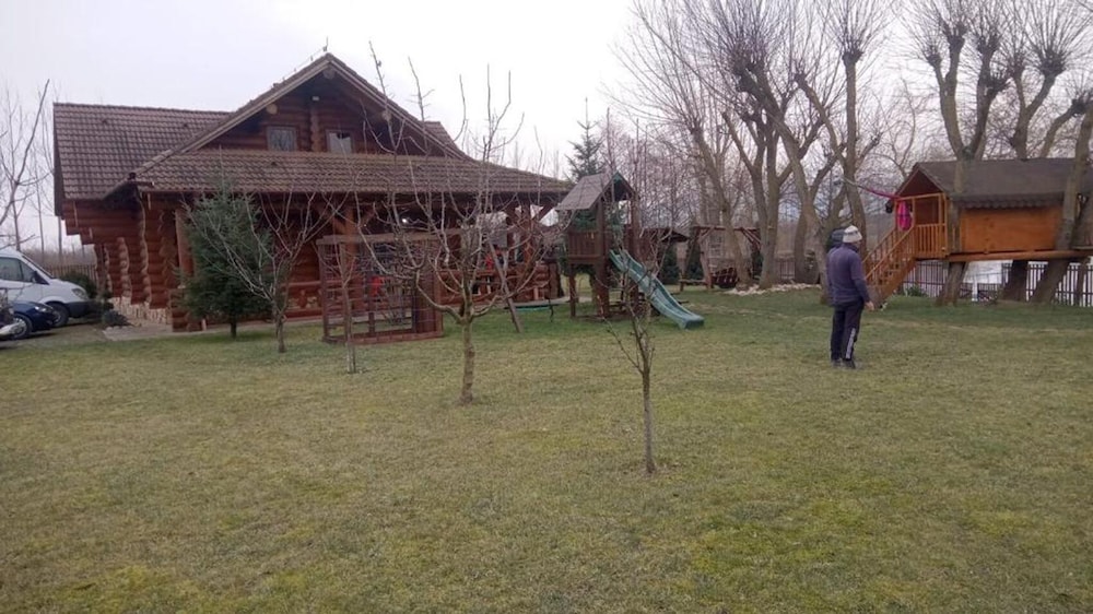 Delux Land Of Plenty - Oradea