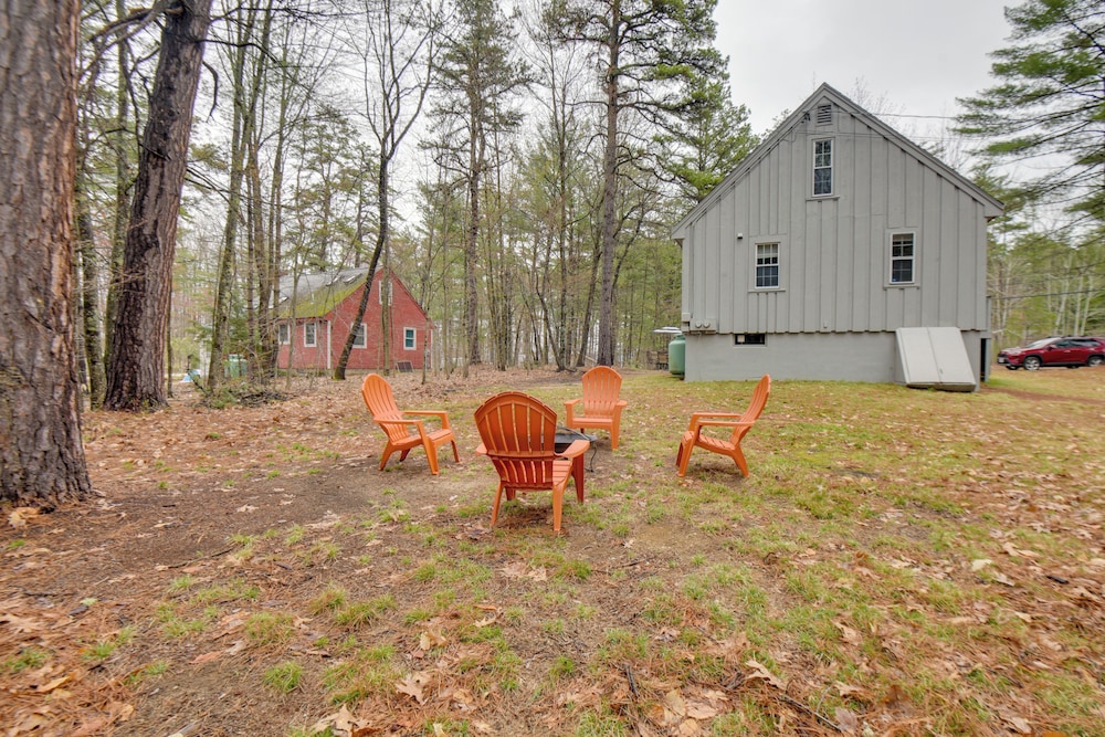 Center Ossipee Cabin W/ Game Room & Fire Pit! - New Hampshire