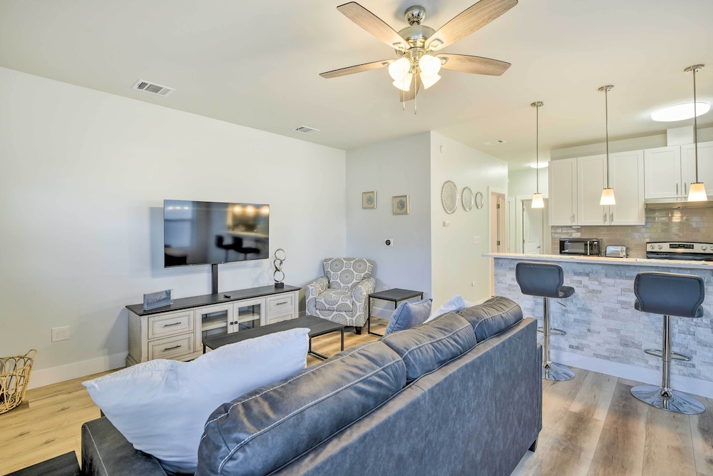 Walk To Tcu: Fort Worth Retreat W/ Balcony! - Fort Worth, TX