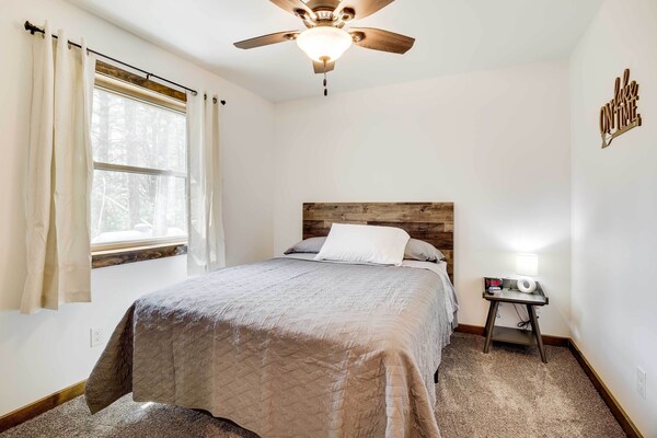 Near Memorial Park: Lake Arbutus Vacation Rental - Black River Falls, WI