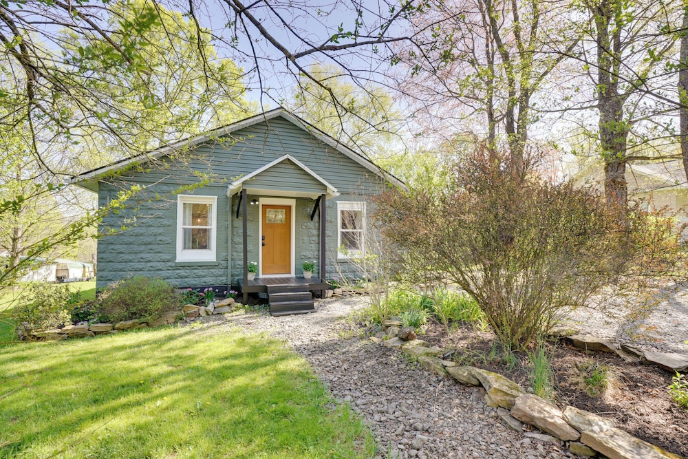 Mid-century Modern Fayetteville Home Close To Town - Fayetteville, WV