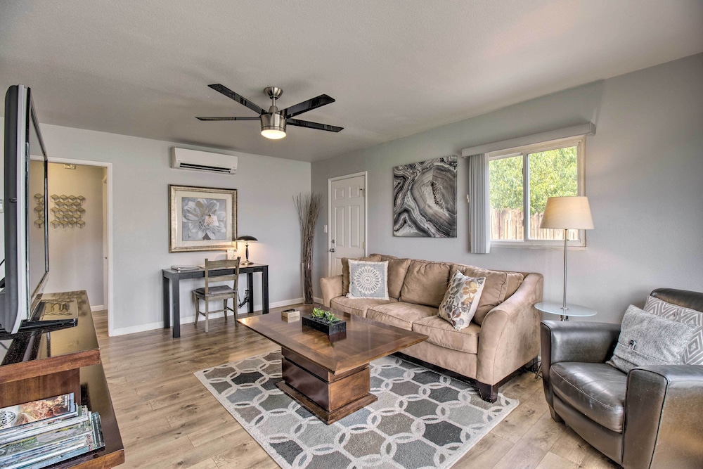 Bbq Ready W/ Patio: Walkable Carson City Duplex - Nevada