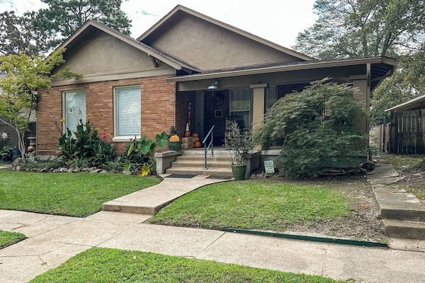 Texarkana Pet-friendly Pad W/ Fenced Backyard - Texarkana, AR