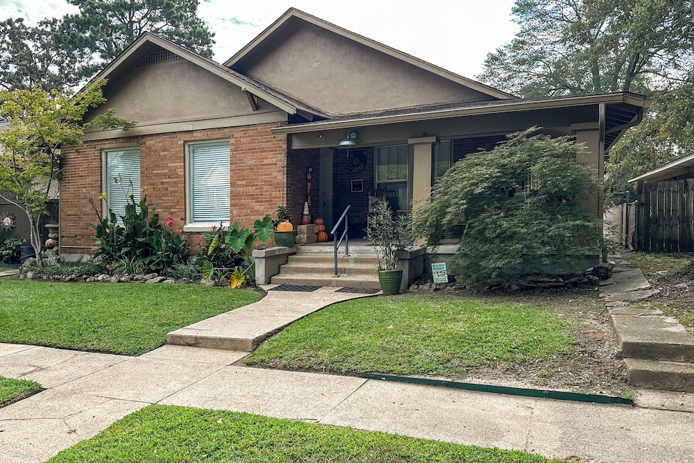 Texarkana Pet-friendly Pad W/ Fenced Backyard - Texarkana, TX