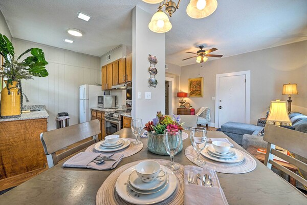 Texarkana Pet-friendly Pad W/ Fenced Backyard - Texarkana, AR