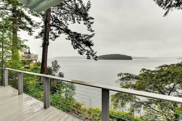 'The Nest' Gorgeous Waterfront La Conner Getaway! - Bay View, WA