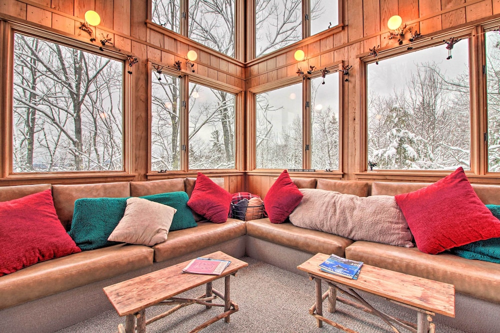 Cozy Ludlow Home: 2 Mi To Okemo Mountain Resort! - Ludlow, VT