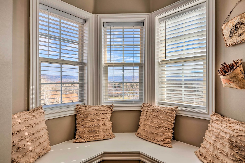 Large, Cozy Midway Studio W/ Mountain Views! - Midway, UT