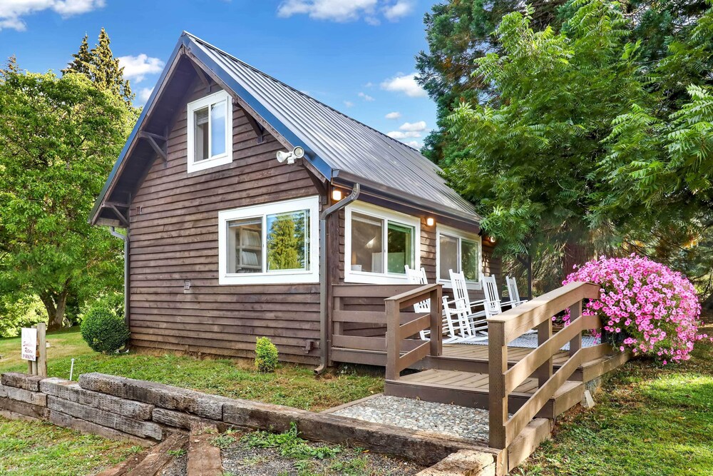 Cozy Ferndale Studio On 20-acre Working Farm! - Bellingham, WA