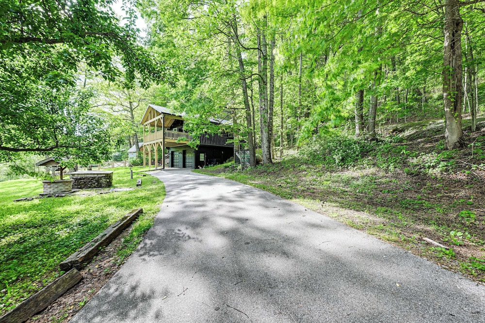 Highlands Cabin On Buck Creek ~ 8 Mi To Town! - Highlands, NC