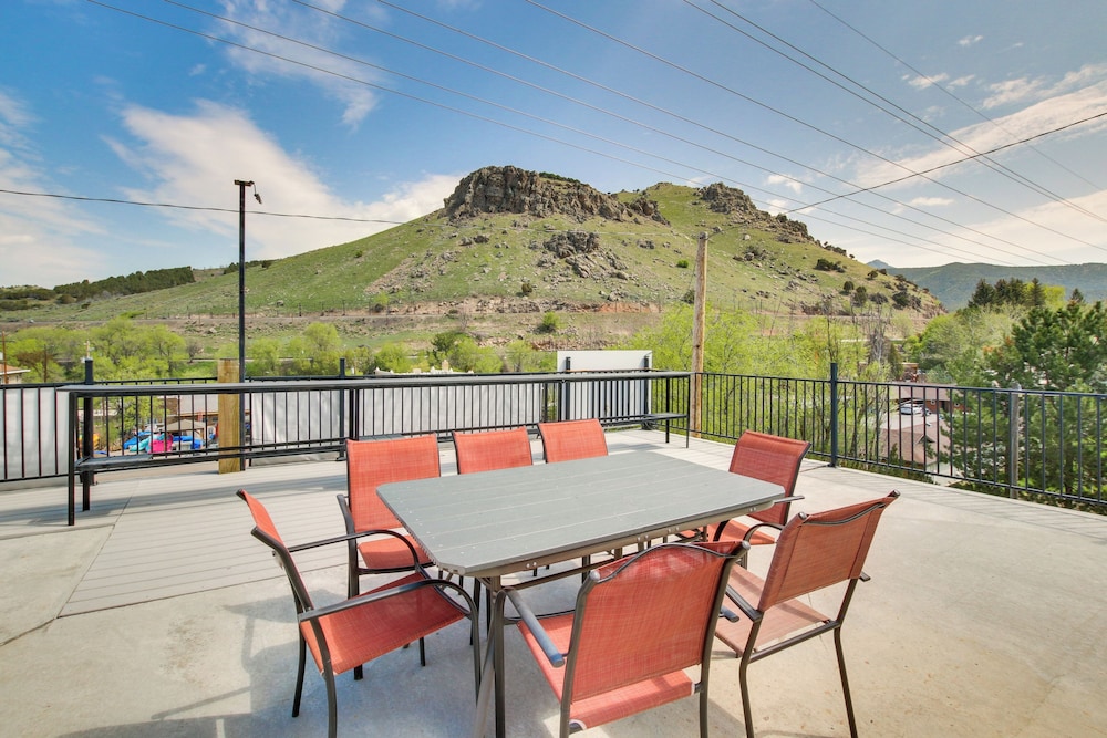 Lava Hot Springs Studio W/ Deck: Walk To Hot Pools - Lava Hot Springs, ID