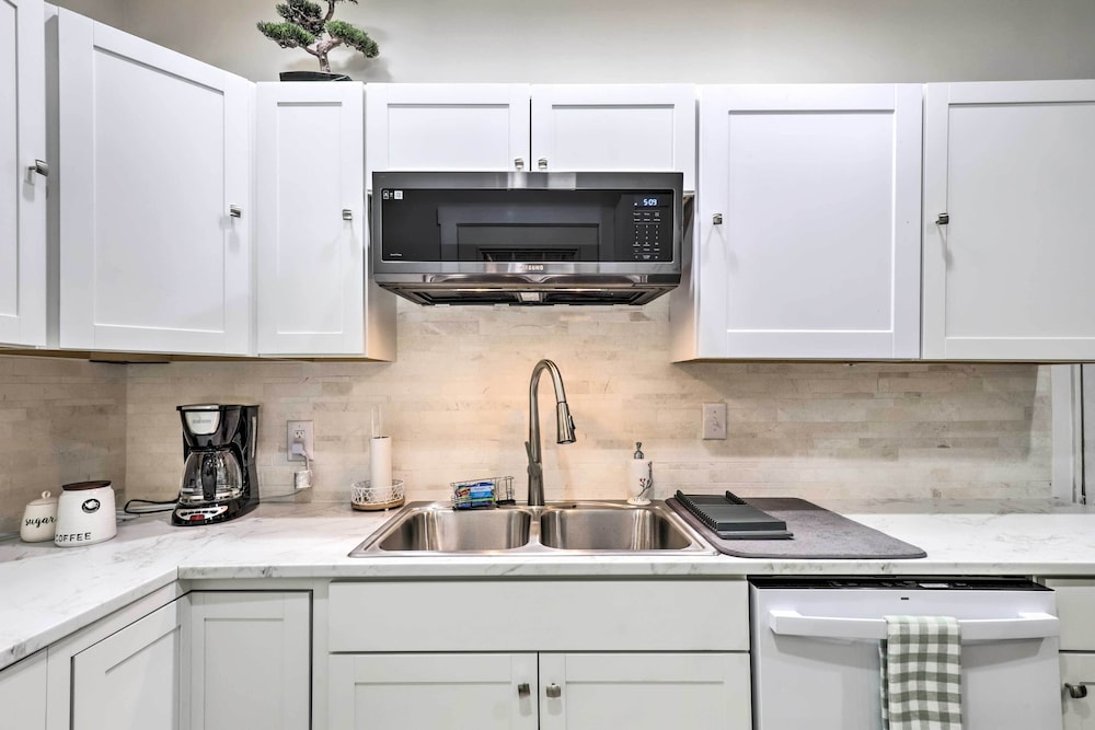 Magna Home, Near Great Salt Lake State Park! - Great Salt Lake State Park, Magna